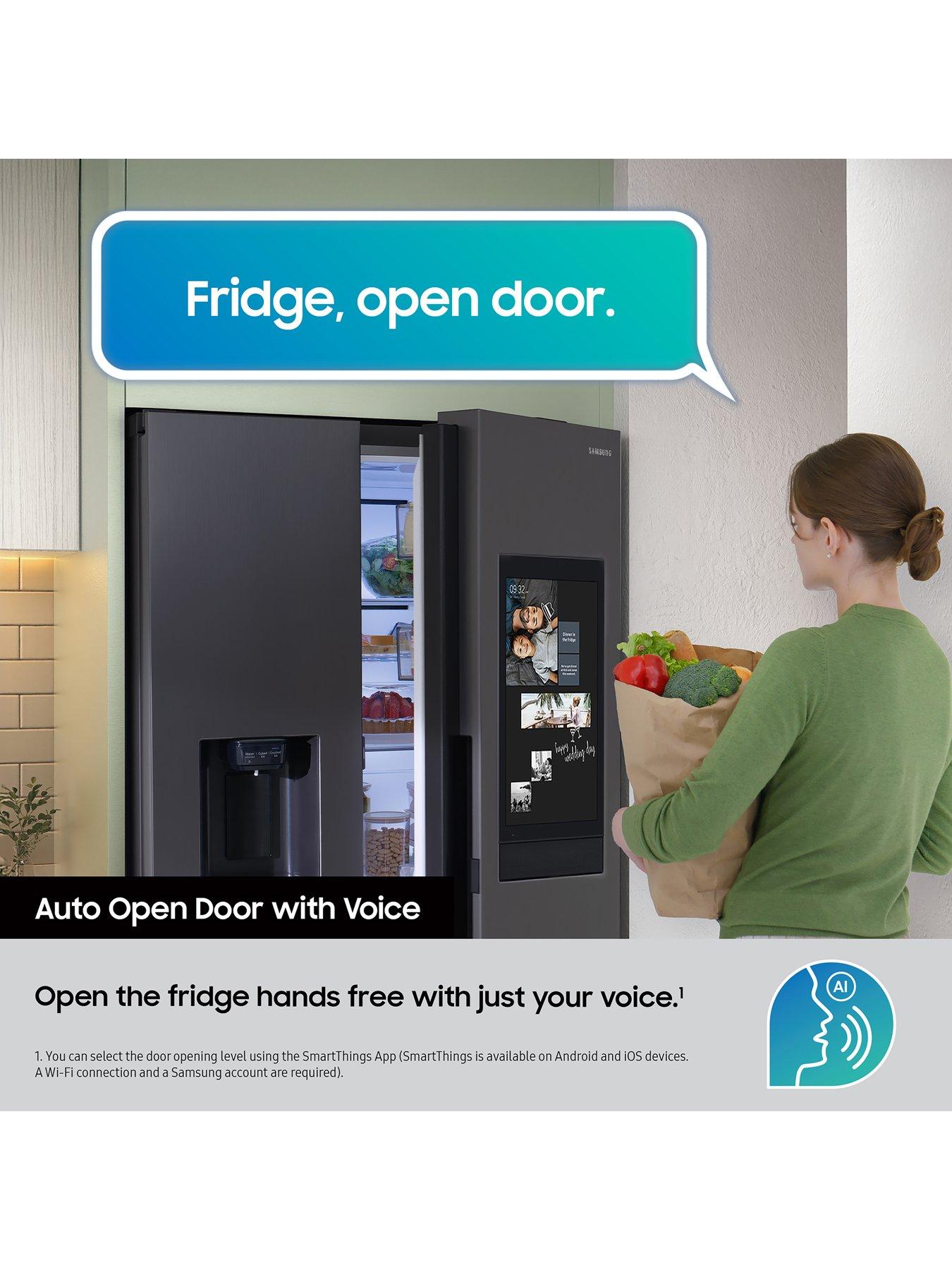Samsung Samsung Family Hub RS90F66BETEU Wifi Connected Plumbed Total No Frost American Fridge ...