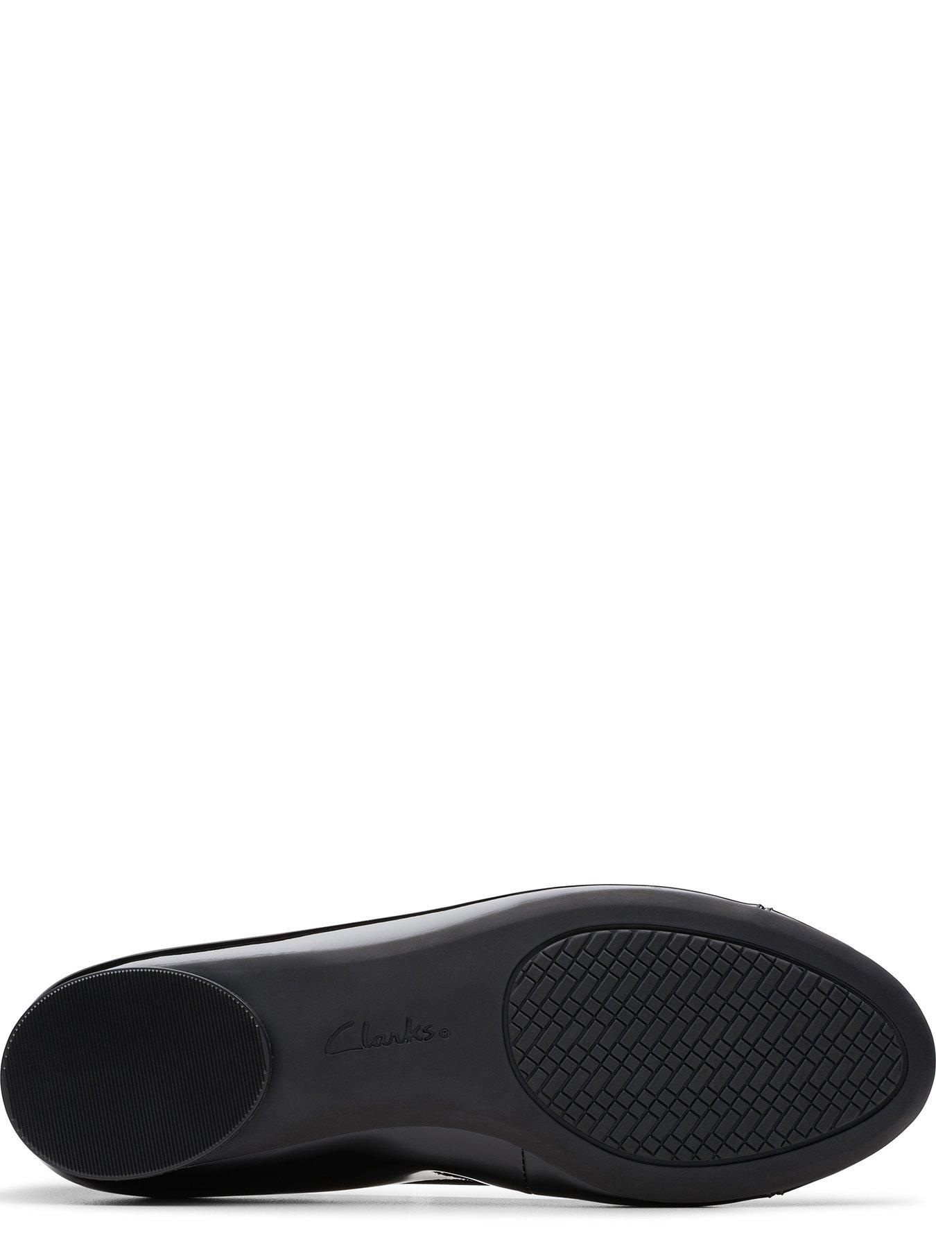 Clarks Loreleigh Rae Wide Fit Shoes - Black Pat | Very Ireland