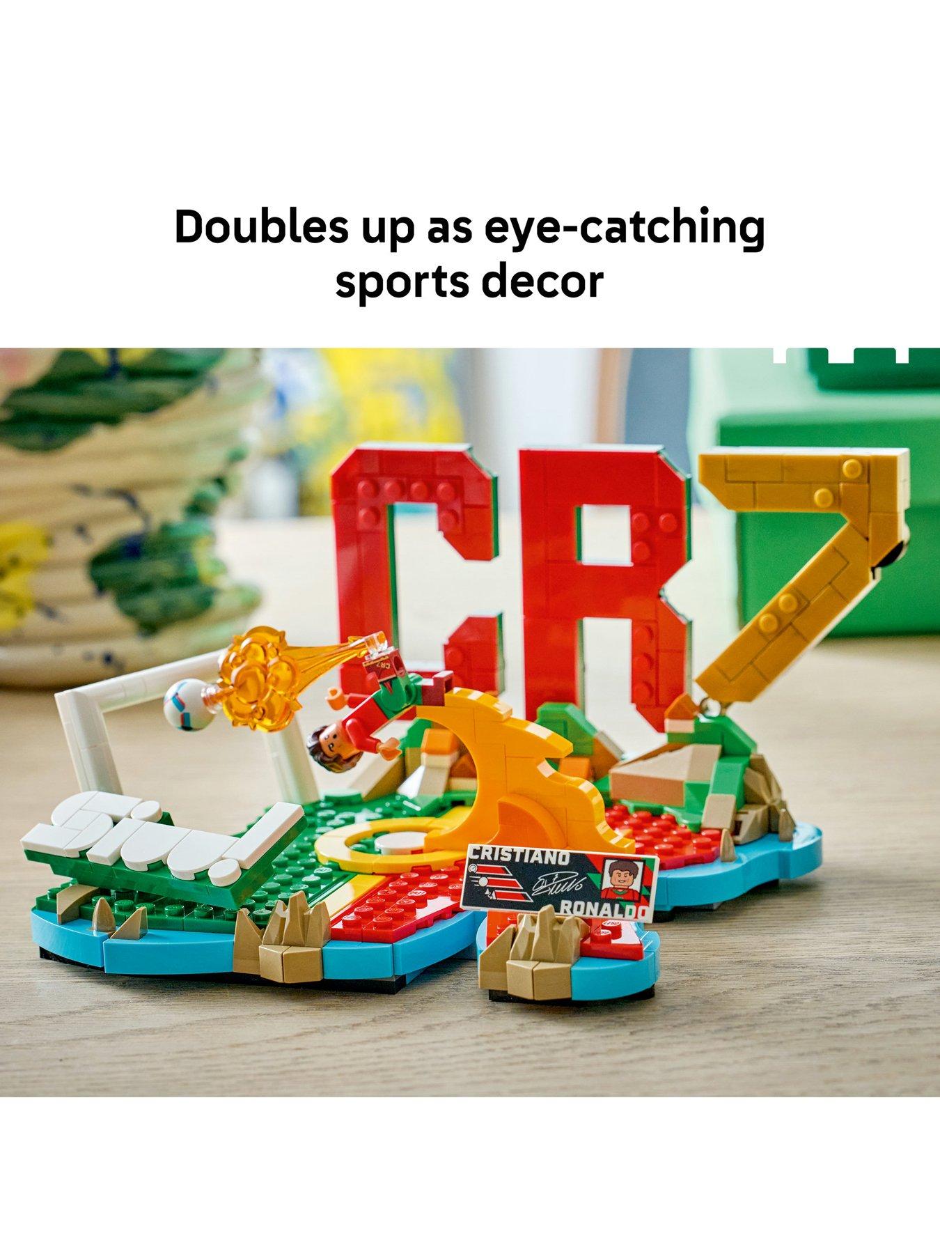 LEGO Editions Cristiano Ronaldo - Football Highlights 43012 | Very Ireland