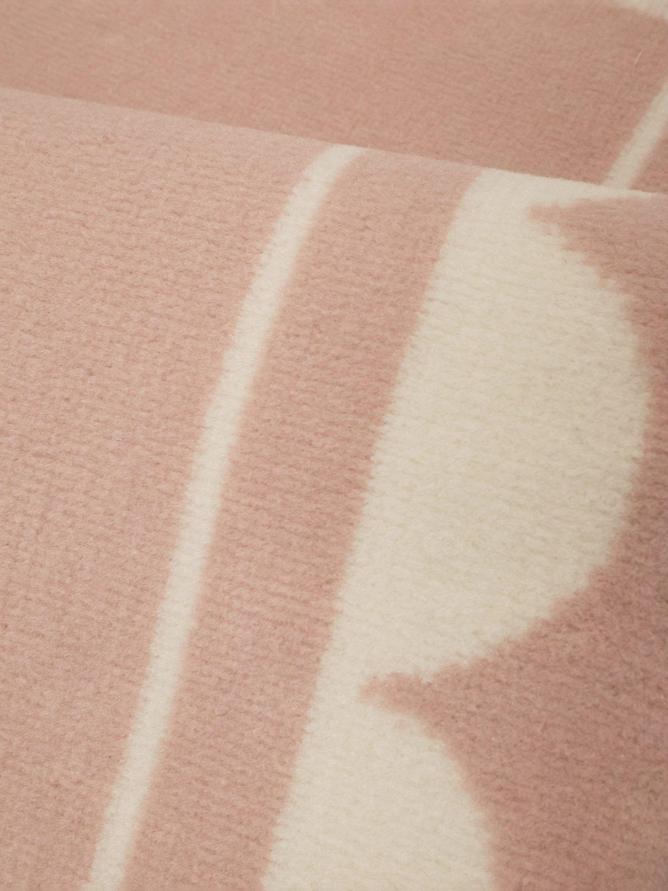 The Very Collection Maestro Scallop Rug | Very Ireland